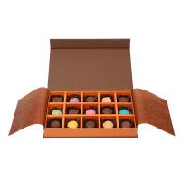 China Customize Luxury Magnetic Closure Valentines Sweet Boxes Packaging Candy Gift Chocolate for sale