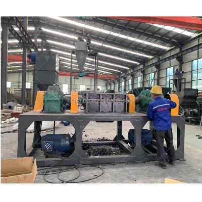 China Scrap Car Tire Shredder Machine 45kW Power Waste Plastic Recycling Industrial Shredder for sale