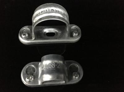 China Silver 20mm 25mm BS4568 Conduit Fittings Galvanized Space Bar Saddle for sale