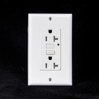 China 20Amp 125V GFCI Outlet Weather Resistant Receptacle with LED Indicator Light and Tamper Protection for sale