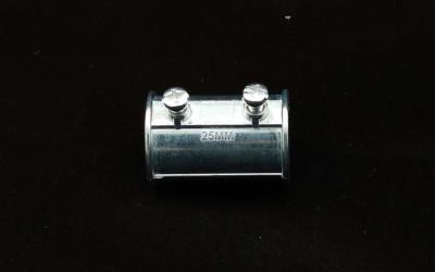 China TOPELE BS4568/BS31 Steel Conduit Coupler 20mm 25mm 32mm Electro-Galvanized for Chile Market for sale
