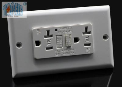 China 15A 125V AC GFCI Duplex Receptacle with Tamper-Resistant Design and End-of-Life Monitoring Function for sale