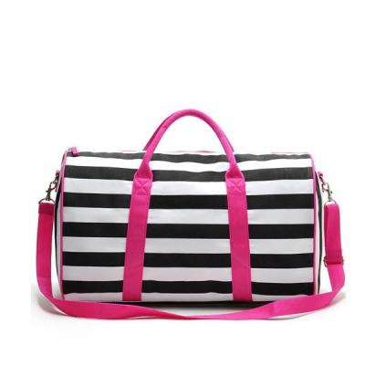 China Fashionable Design Women Travel Duffel Bags Easy Carry For Holiday 52x22x30cm for sale