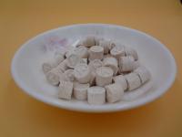 China Adults Original Sugar Plum Candies / Sweets Small Vitamin C Chewable Tablets for sale