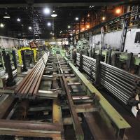 China ASTM 202 Stainless Steel Seamless Pipe with 17-19% Chromium and 4-6% Nickel Content for High Ductility for sale