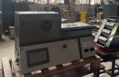China PVC PE Twin Screw Laboratory Mixing Extruder 10-30mm Screw Diameter 190-250mm Length 1.5kg/h Capacity for sale