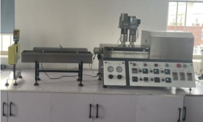 China 70 RPM 0.55KW Lab Twin Screw Extruder for Single Fibre Production with 450°C Heating for sale