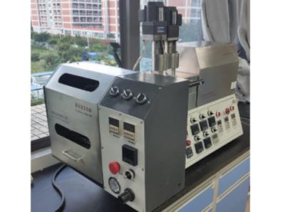 China SPS-20 2Cr13 Automatic Bottle Blowing Machine with 150kg Clamping Force and 90×100mm Mould Board for sale