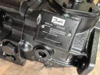 China Experience Superior Hydraulics with the Sauer Danfoss MPT Series For Construction for sale
