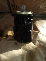 China Danfoss 90R075 Series Piston Pump 420bar Peak Pressure 75ml/rev Swashplate for Heavy Machinery for sale