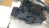 China Danfoss ERL100 High Power Density Compact Design Axial Piston Pump with Multiple Control Options for sale