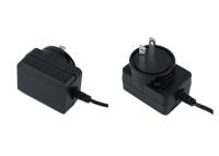 China Solar Charging Universal AC DC Power Adapter with US Plug 0.2 Pounds for sale