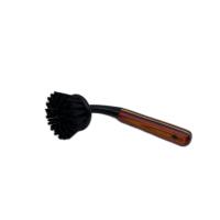 China Wholesale high quality kitchen dish cleaning brush with wooden handle for sale