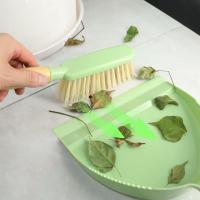 China Household cleaning brush Kitchen plastic brush set Dustpan brush set for sale