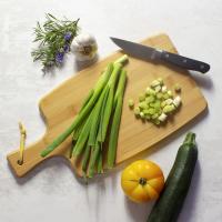 China Acacia Wood and Marble Cutting Board 38x20 cm Rectangle Chopping Block with Handle for sale
