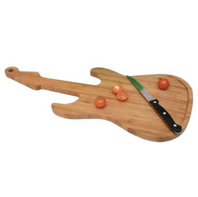 China Natural Bamboo Guitar Shape Kitchen Cutting Board 8.6 x 19.4 Inches Custom Logo for sale