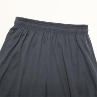 China 23 trend Breathable sports running fitness shorts loose oversized capris for sale
