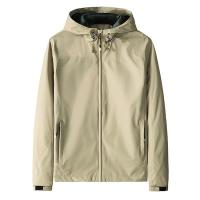 China Khaki Oversized Outdoor Windbreaker Jacket Fashionable Mens Sport Coat Logo Printed for sale