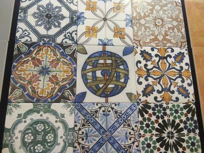 China Custom Size Art Decorative Ceramic Tile With Patterms For Shopping Mall for sale