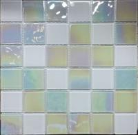 China Mesh Mounted Backgroud Wall Crystal Glass Tile Light Color for sale