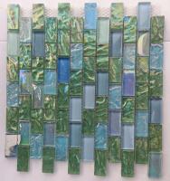 China Mesh Mounted Backgroud Wall Crystal Glass Tile Light Color for sale