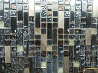 China AAA Metal Color 300x300mm Glass Mosaic Tile For Villa for sale