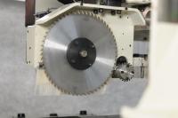 China CNC Wood Door Machine with ±0.1mm Processing Accuracy 18-80mm Sawing Thickness Range and 6000-24000 RPM Spindle Speed for sale