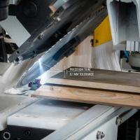 China Through-Feed Automatic Wood Door Cutting Machine With Servo Belt Conveyor for sale