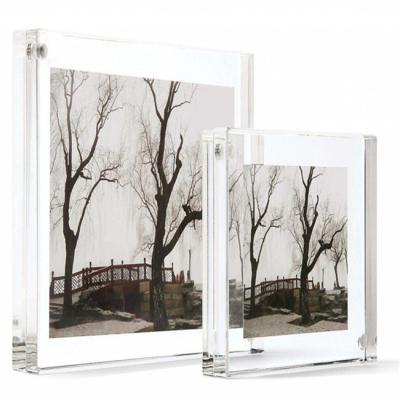 China Clear Perspex 4x6'' Acrylic Magnetic Picture Frame for sale