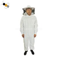 China Hat Veil Beekeeping Overalls 740g Beekeeping Protective Clothing for sale