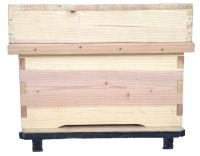 China 21.5kg 55*52*32cm Unassembled 10 Frame Beehive Box for sale