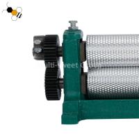 China Aluminum Alloy High Precision Manual Beeswax Foundation Mill Beeswax Machine for sale