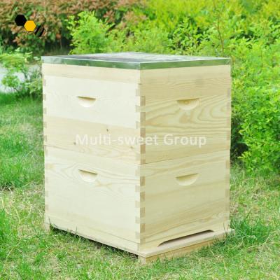 China 10 Frames Pinus Sylvestris 20mm Australian Style Bee Hive for sale