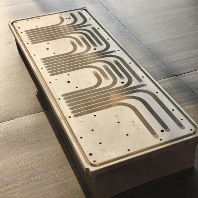 China Aluminum Water Cooling Plate with Flow Channels for EV Battery Thermal Management 300mm for sale