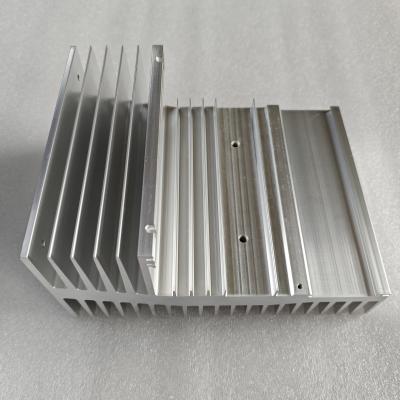 China Fin Extruded Heat Sink 6061 6063 Aluminum Precision Extrusion Milling for Electronic Thermal Management for sale