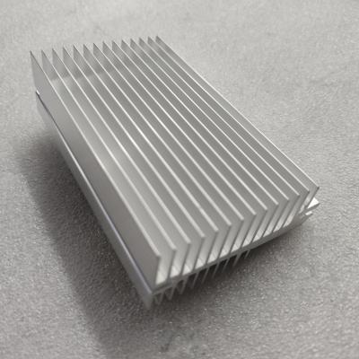 China Precision Extrusion Aluminum Heat Sink 6061/6063 Alloy CNC Milling Fin Pitch 0.1mm for sale