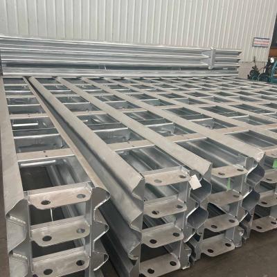 China Impact Resistant  Guardrail Spacer Bracket  Guide Crash Motorway Crash Barriers for sale