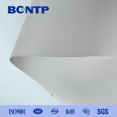 China 3.2m Width Waterproof PVC Blackout Roller Blinds Fabric 440gsm Fireproof Anti UV for sale