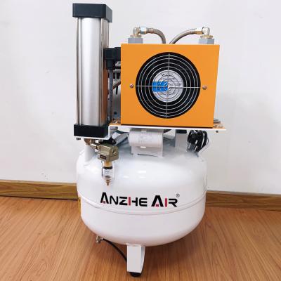 China Ultra-Quiet 55dB Oil-Free Energy-Efficient 550W 32L Air Compressor for Medical & Dental Clinics with Dryer for sale