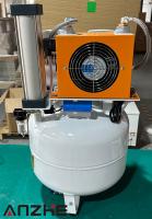 China Ultra-Quiet Energy-Efficient 32L Silent Oil-Free Air Compressor for Medical & Dental Clinics with Dryer for sale