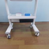 China 3 Layer Dental Trolley with Universal Wheels and Power Socket for Dental Clinics for sale