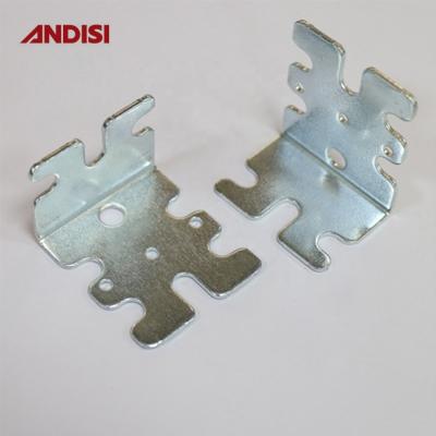 China Steel Metal Corner Wood Furniture Connector Bracket 50x32x42mm Zinc Plated 2mm Thick for Shelf Cabinet for sale