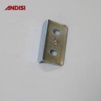 China Steel Flat Angle Bracket Connector for Furniture 0.8mm Thickness 32x17x8.23mm Zinc Plated for sale