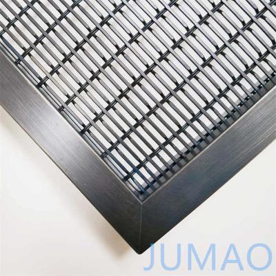 China OEM Stainless Steel Cabinet Mesh Inserts Grille SS304 SS316 - 2mm to 3mm Thickness with 25% to 59% Open Area for sale
