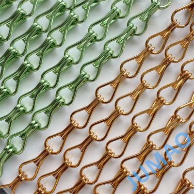 China Customizable Metal Chain Link Curtains 9mm x 16mm Curved Andulated Space Divider for sale