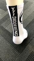China Autumn knitted  Men'S Basketball Sports Socks Customization Logo for sale