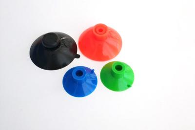 China Custom making colorful green red blue 30 35 mm vertical hole plastic suction cup for sale
