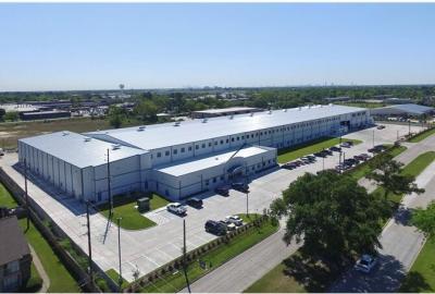 China Cost Effective Steel Structure Warehouse For Logistic Centers for sale