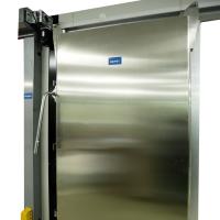 China Customized Sizes Sling Door for Cold Room Suitable Temperature -20 C 5 C No Packaged for sale