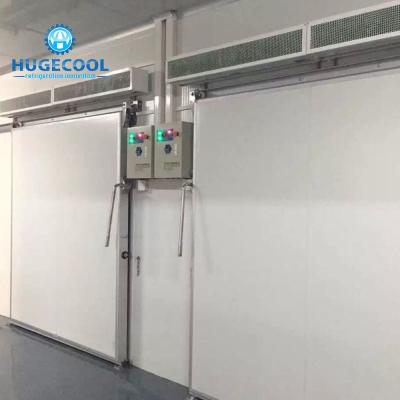 China 220V/380V Sliding Door Cold Room With Freezers Type  Compressor for sale